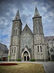 Maredsous Abbey: a haven of peace, between spirituality and nature ...